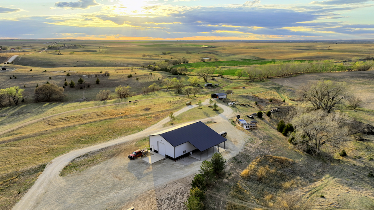 Scenic Creek Bottom Hobby Farm And Shouse Near Hays KS | Whitetail ...