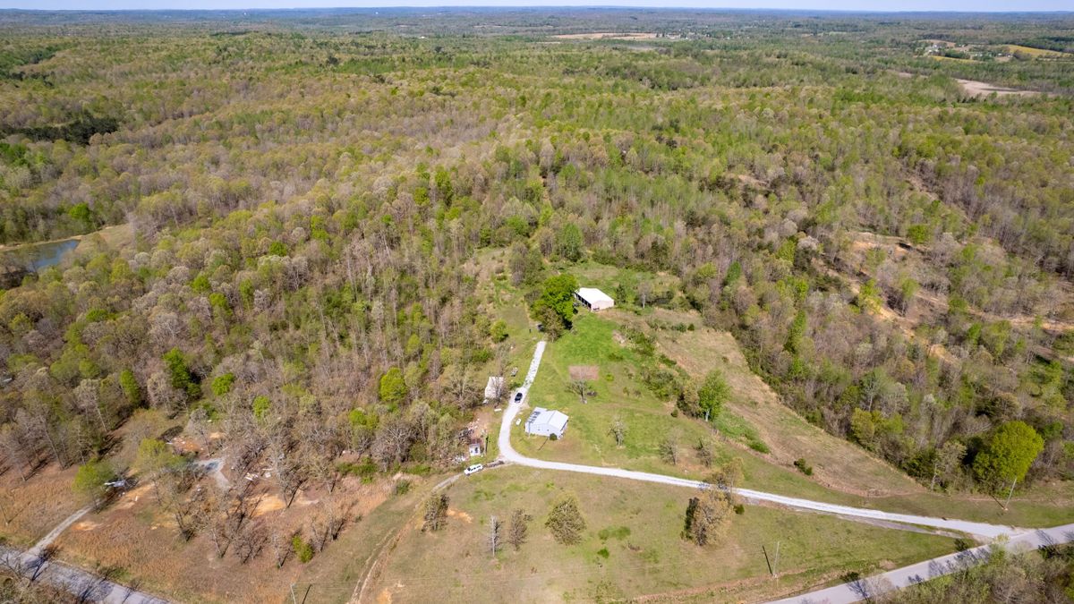 Small Acreage Hunting Tract With Cabin And Outbuildings | Whitetail ...