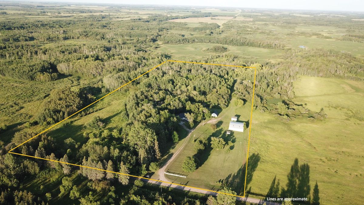 Private Country Home And Cabin With Acreage And Great Hunting ...