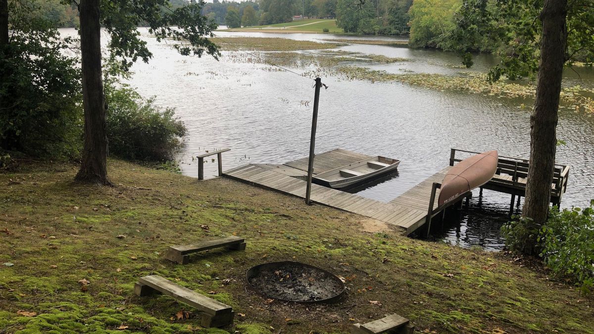 Lakefront Cabin, Dock, Fishing, and Scenic Views | Whitetail Properties