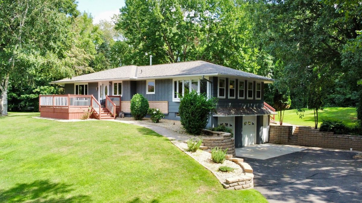 Immaculate Home With Mille Lacs Lake Access And Large Private Yard ...