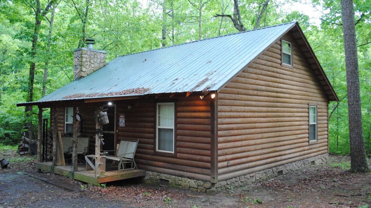 Slick Rock Ford Cabin Bordered By WMA | Whitetail Properties