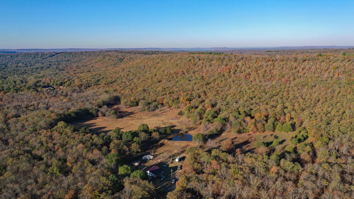 Secluded Living With With Great Outstanding Views | Whitetail Properties