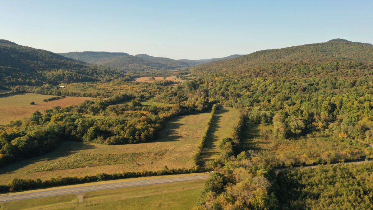 Beautiful Farm With Flowing Creek In Paint Rock River Valley ...