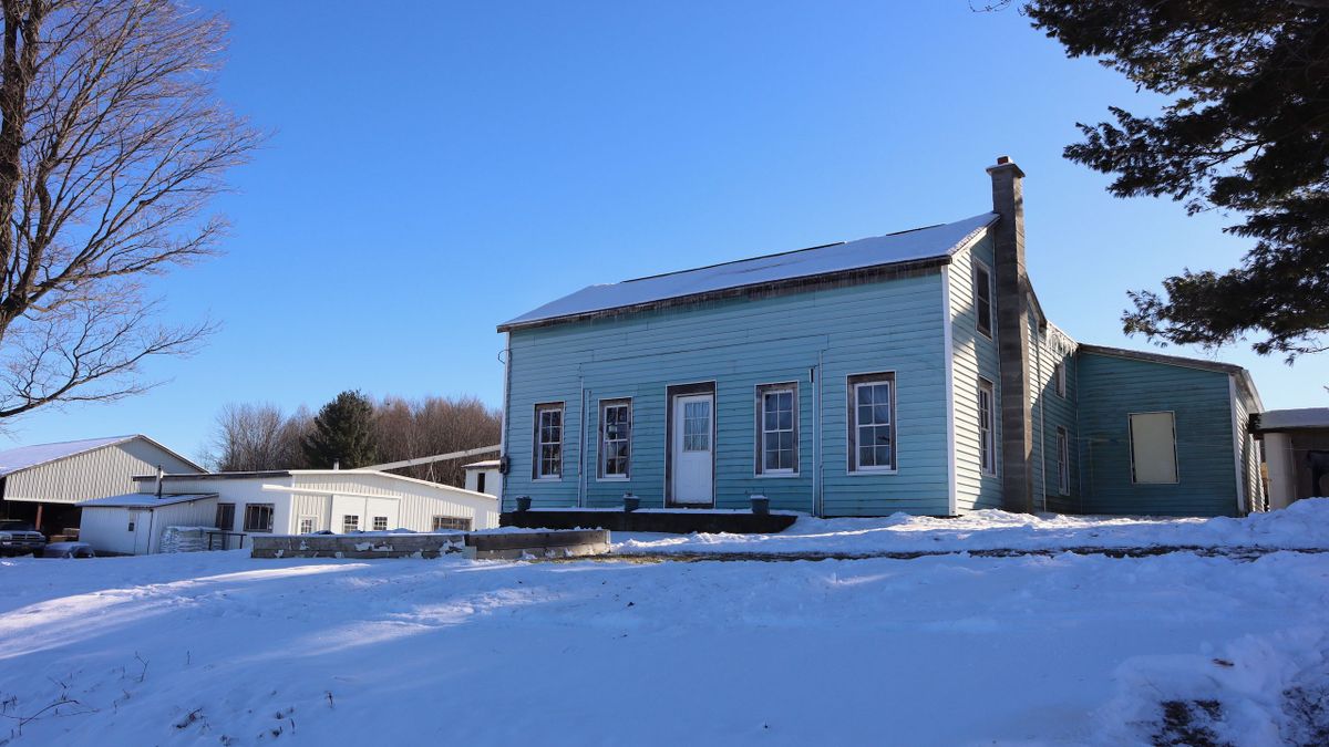 Lumber Shop And Farmstead Overlooking Mohawk Valley | Whitetail Properties