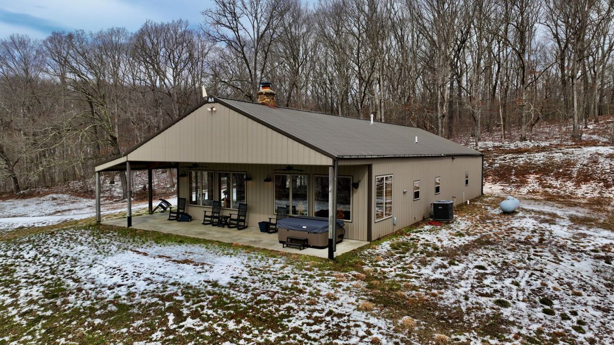Established Hunting Farm With Beautiful Lodge & Scenic Views ...