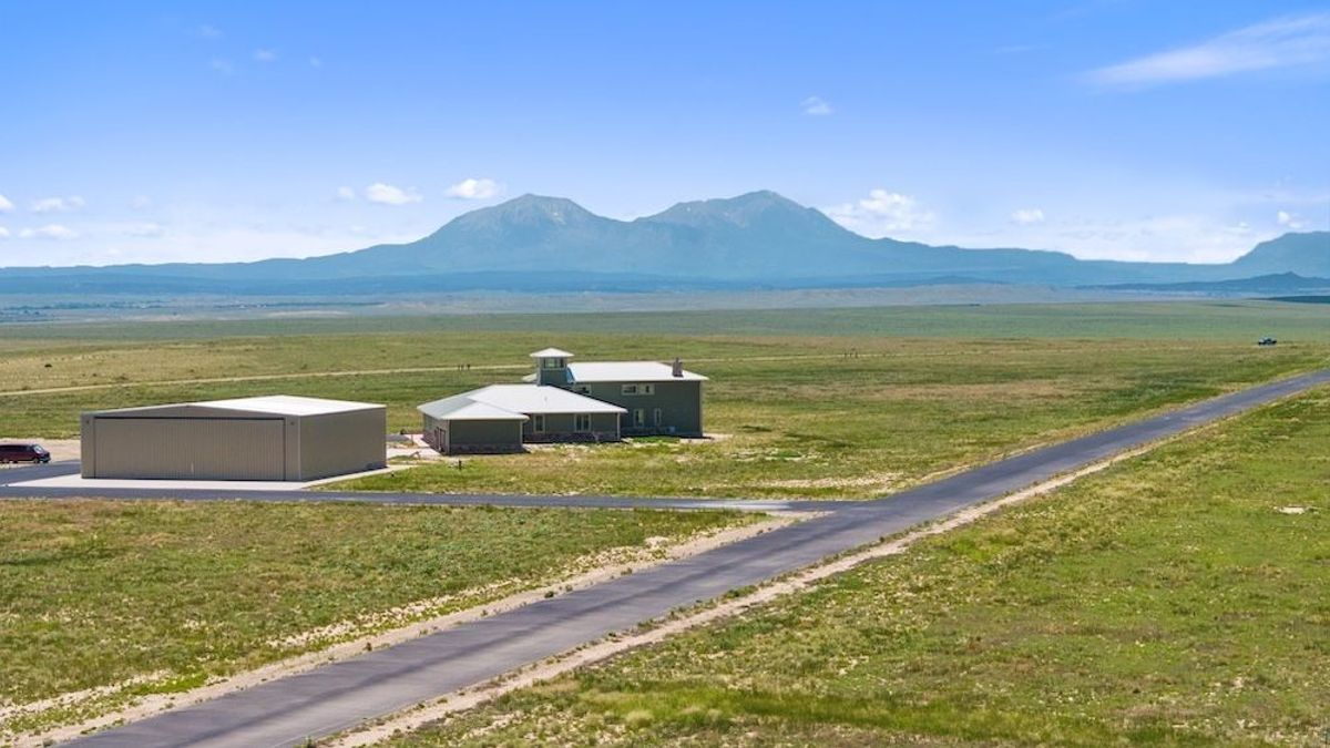 Flying D Ranch | Whitetail Properties