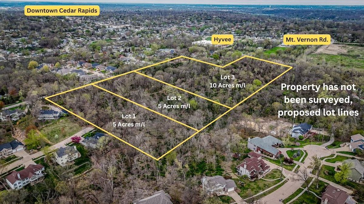 5-Acre Wooded Buildable Lot In Cedar Rapids - Lot 2 | Whitetail Properties