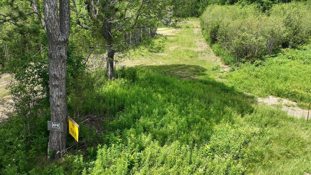 Fabulous Hunting With Easy Access to State of WI DNR Land Right Across ...