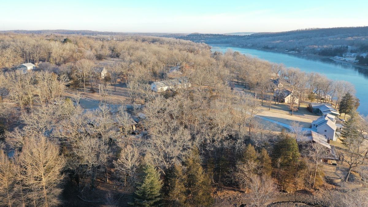 Rare Waterfront Lot For Sale In Lake Forest Estates | Whitetail Properties