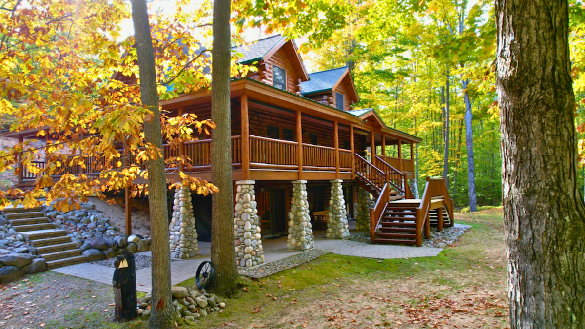 Custom Log Home On 180 Acres – Petoskey, MI | Whitetail Properties