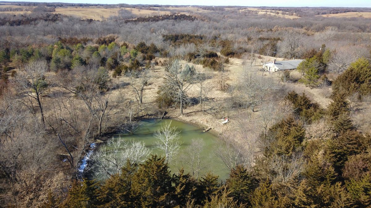 Small Country Acreage With Earth Contact Home | Whitetail Properties