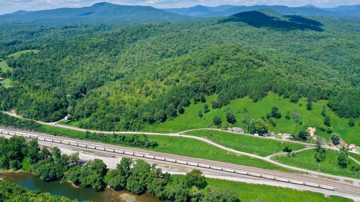 Panoramic Hilltop Homesite That Overlooks The Historic Emory River And ...