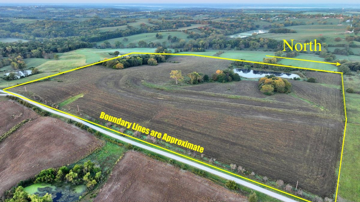 Small Acreage Tillable Tract With Perfect Build Site | Whitetail Properties