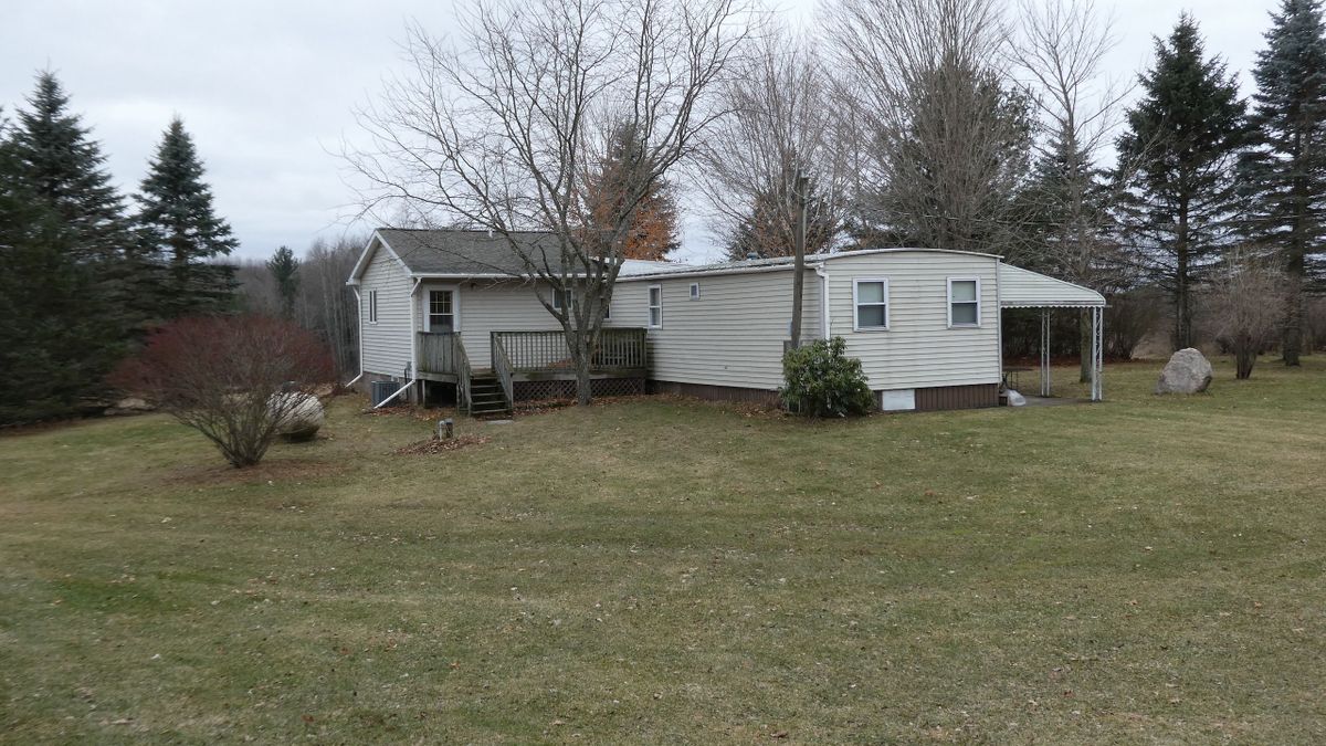 Awesome Farm With Great Deer Hunting History, Cabin And Pond In MI ...