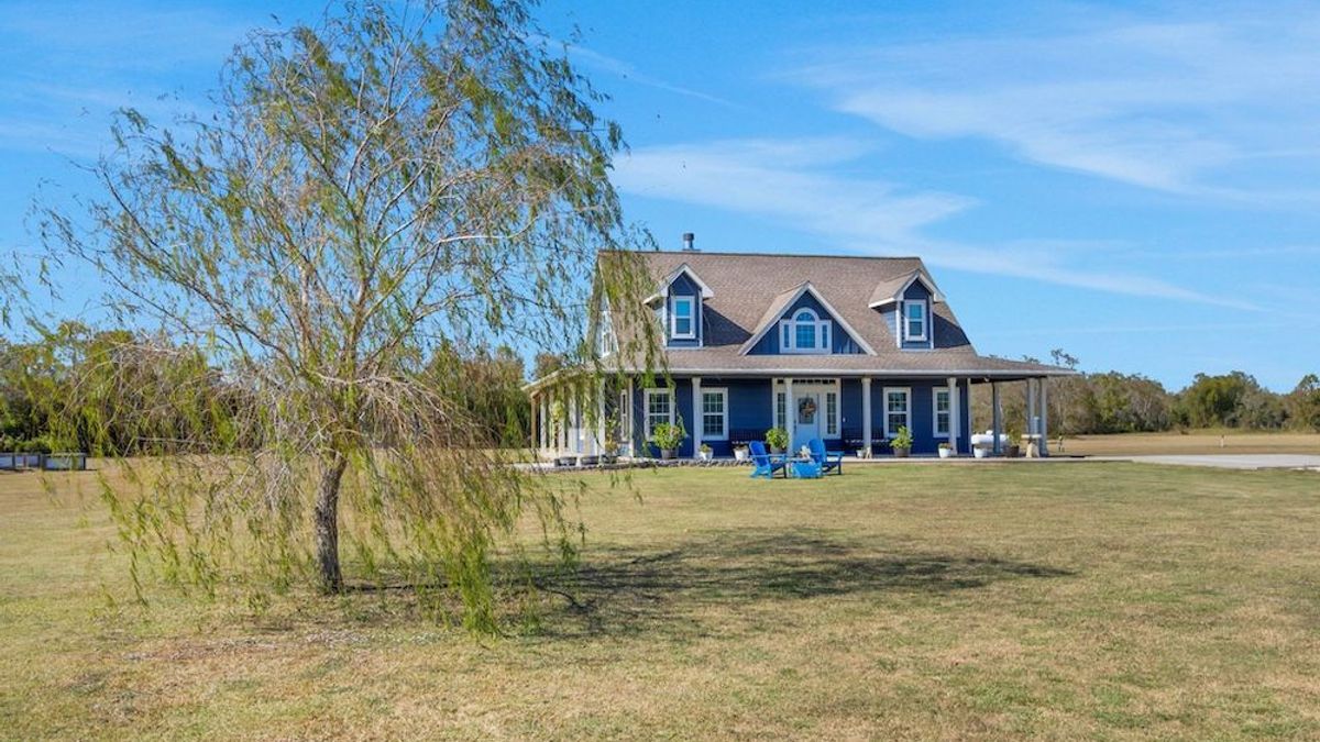 Devers Family Compound | Whitetail Properties