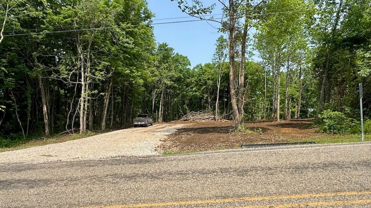 Scenic Ridge-Top Build Site With Prime Hunting And Recreation (Tract 1 ...