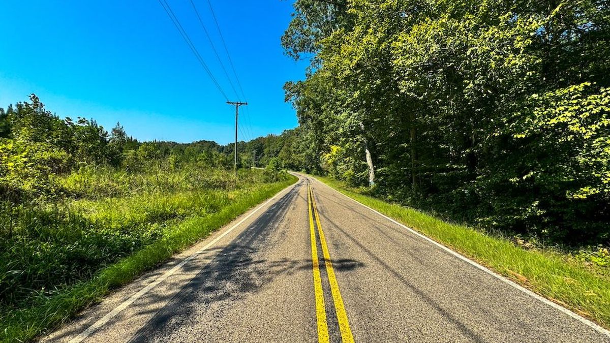 Mixed Timber With Trail System | Whitetail Properties