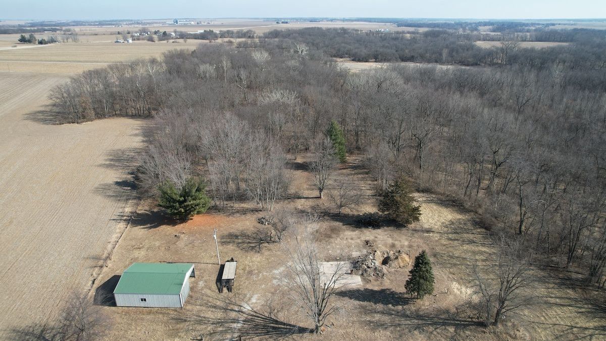 Private Hunting And Recreational Property With Pole Barn And Building ...