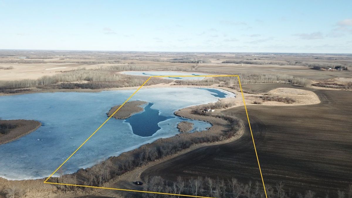 Private Cabin And Acreage On Secluded Lake | Whitetail Properties