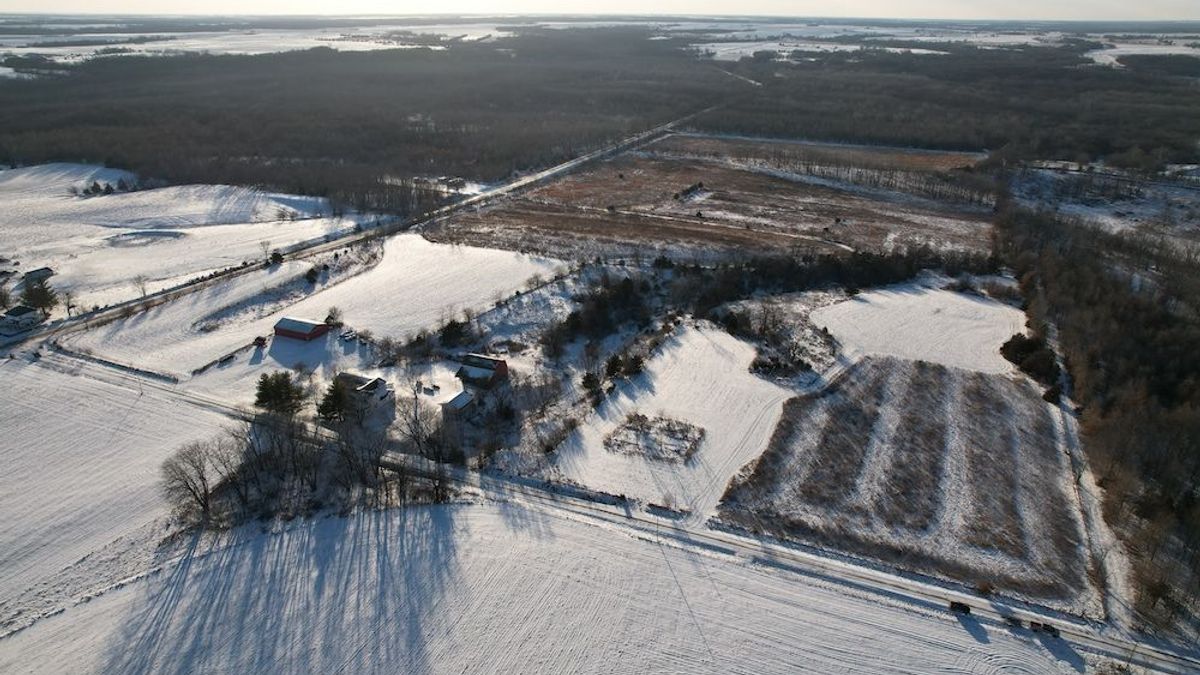 Income-Producing Hunting Farm With Home And Buildings In Southern ...